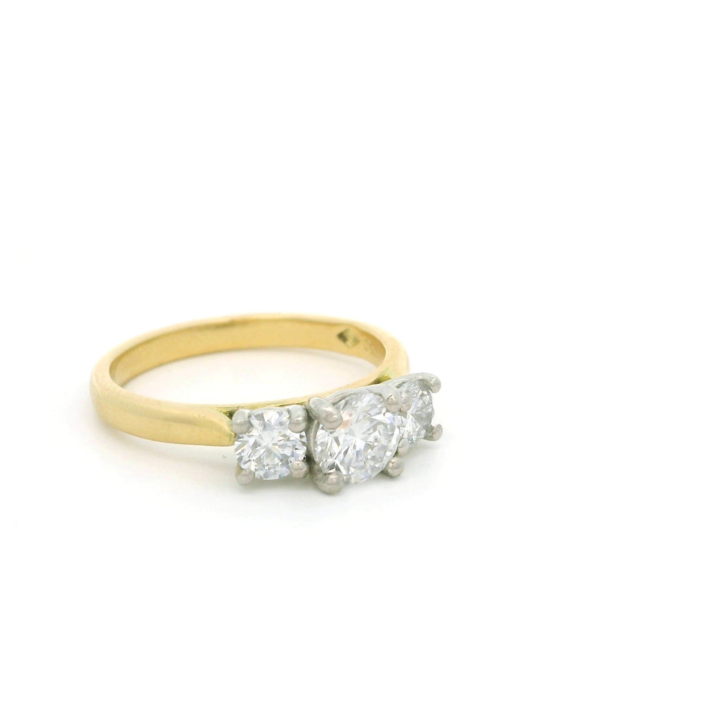 Three Stone Lab Diamond Ring in 18K Gold – Leon Baker Jewellers